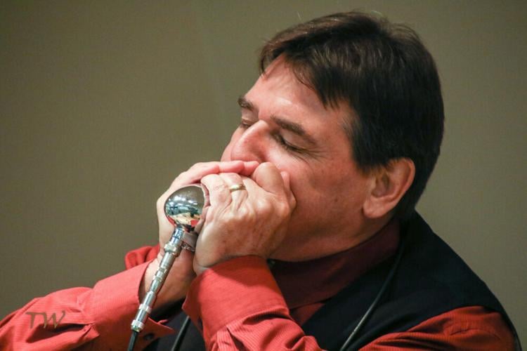 Donna Davis: To Bill Hunneke, music is everywhere | Feature Columnist ...