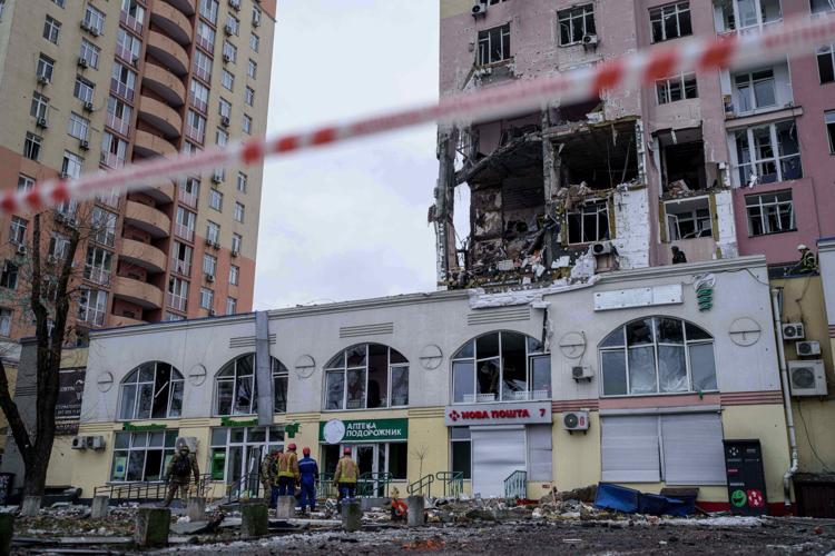 Photos show the destruction after Russia's latest attacks on Kyiv ...