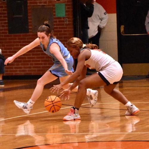 Panthers pummel Bulldogs, Rebel keep rolling | Sports | reflector.com