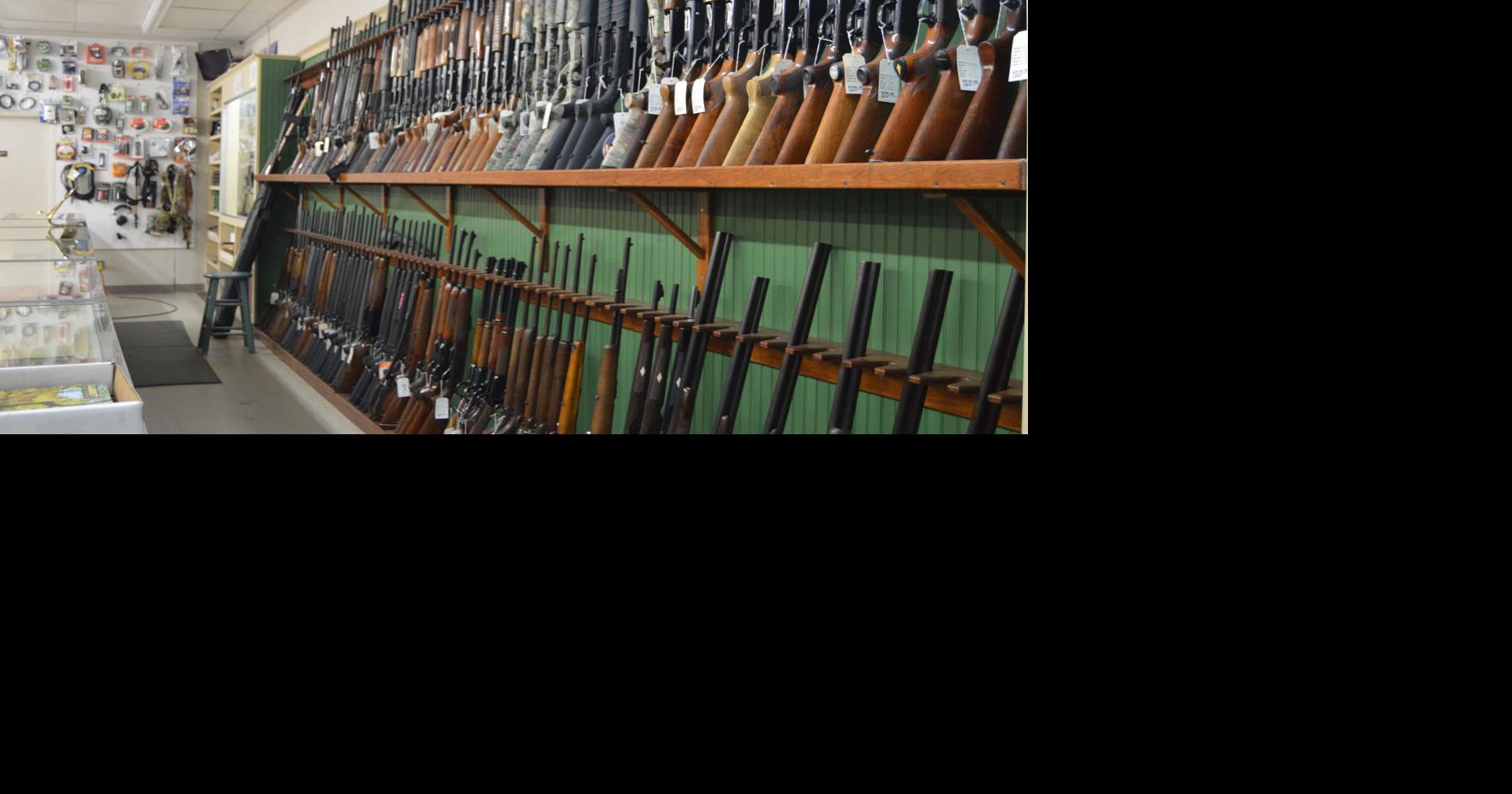 Pawn shop robbed at gunpoint; suspects escape with handguns | Crime ...