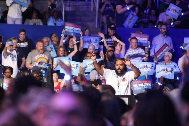 Photos: Kamala Harris Rally | Photo Galleries | reflector.com
