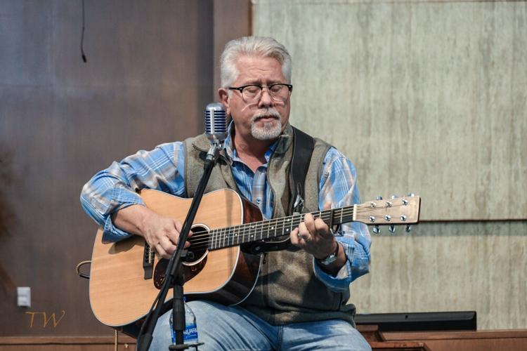 Donna Davis: Singer-songwriter Daryl Mosley struck a local chord ...