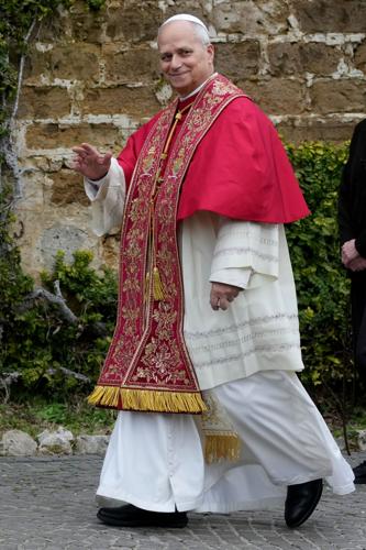 Pope gets invitation to visit Peru during a Vatican garden party, then ...