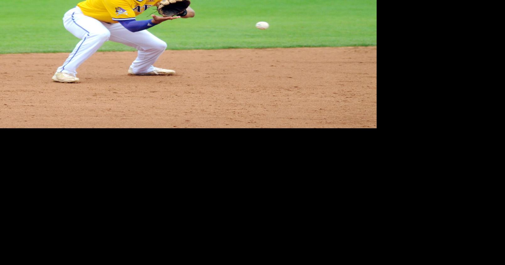 ECU baseball: Pirates crush Cincinnati, clinch series after run-rule ...