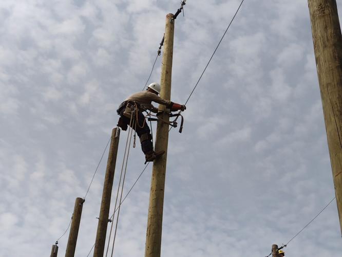 Rodeo allows lineman to practice specialized skills | Local News ...