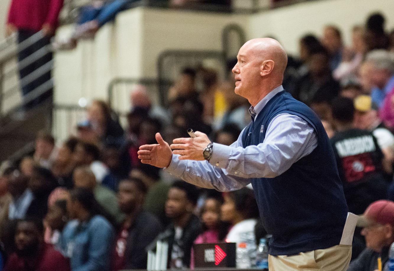 Conley court being named in honor of former coach Rob Maloney | Local ...