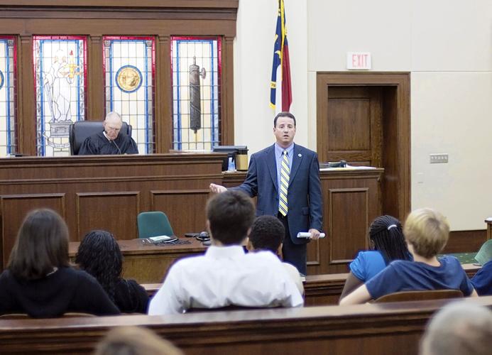 Students sworn in for teen court | Local News | reflector.com
