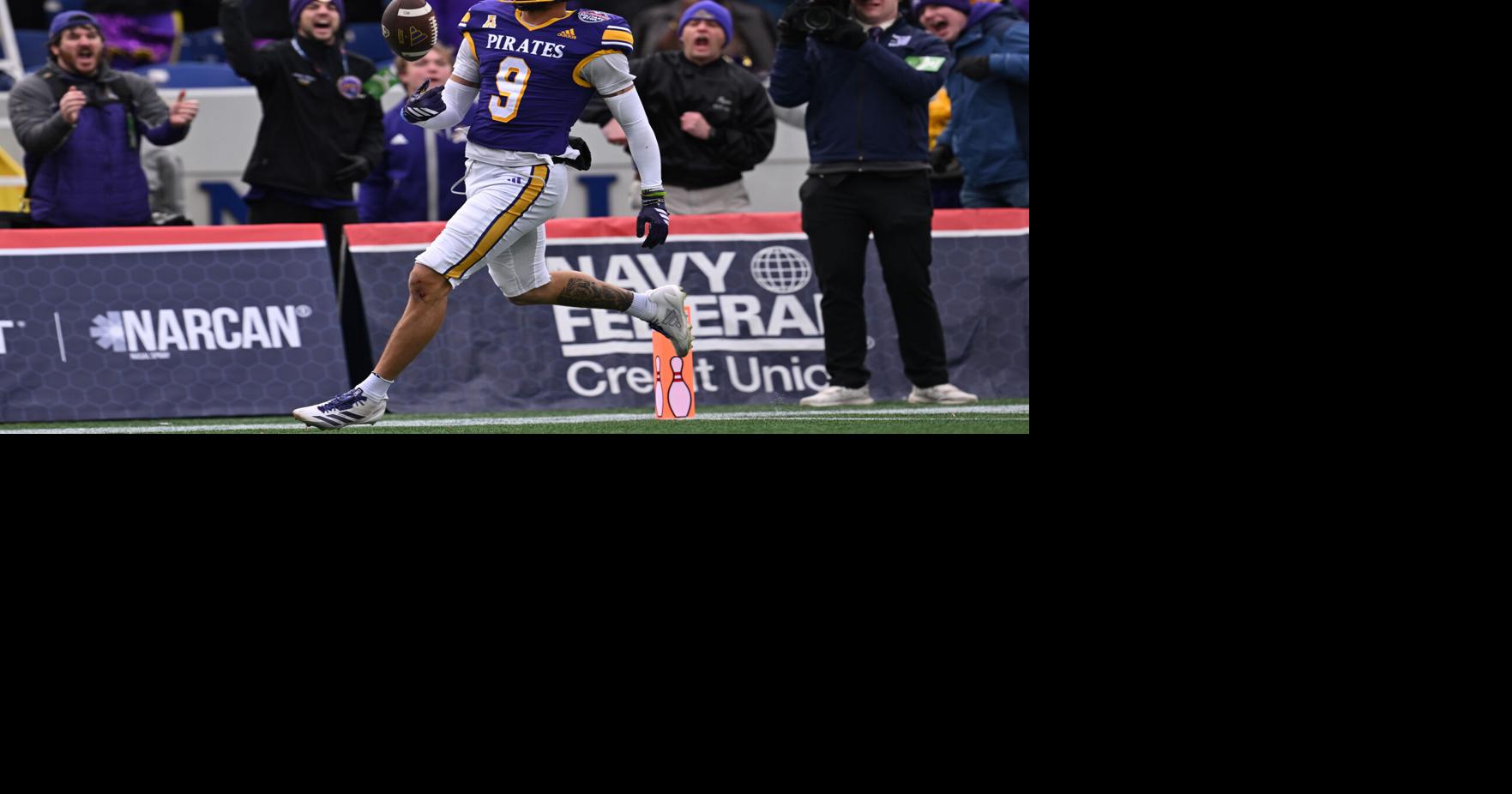 Local roundup: Smith added to AP All-Bowl Team | College | reflector.com