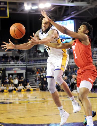 ECU men's basketball: Pirates finish strong, defeat SMU | College ...