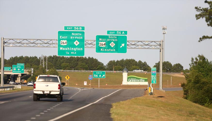 New ‘Welcome to Greenville’ sign greets travelers on I-587 | Local News ...