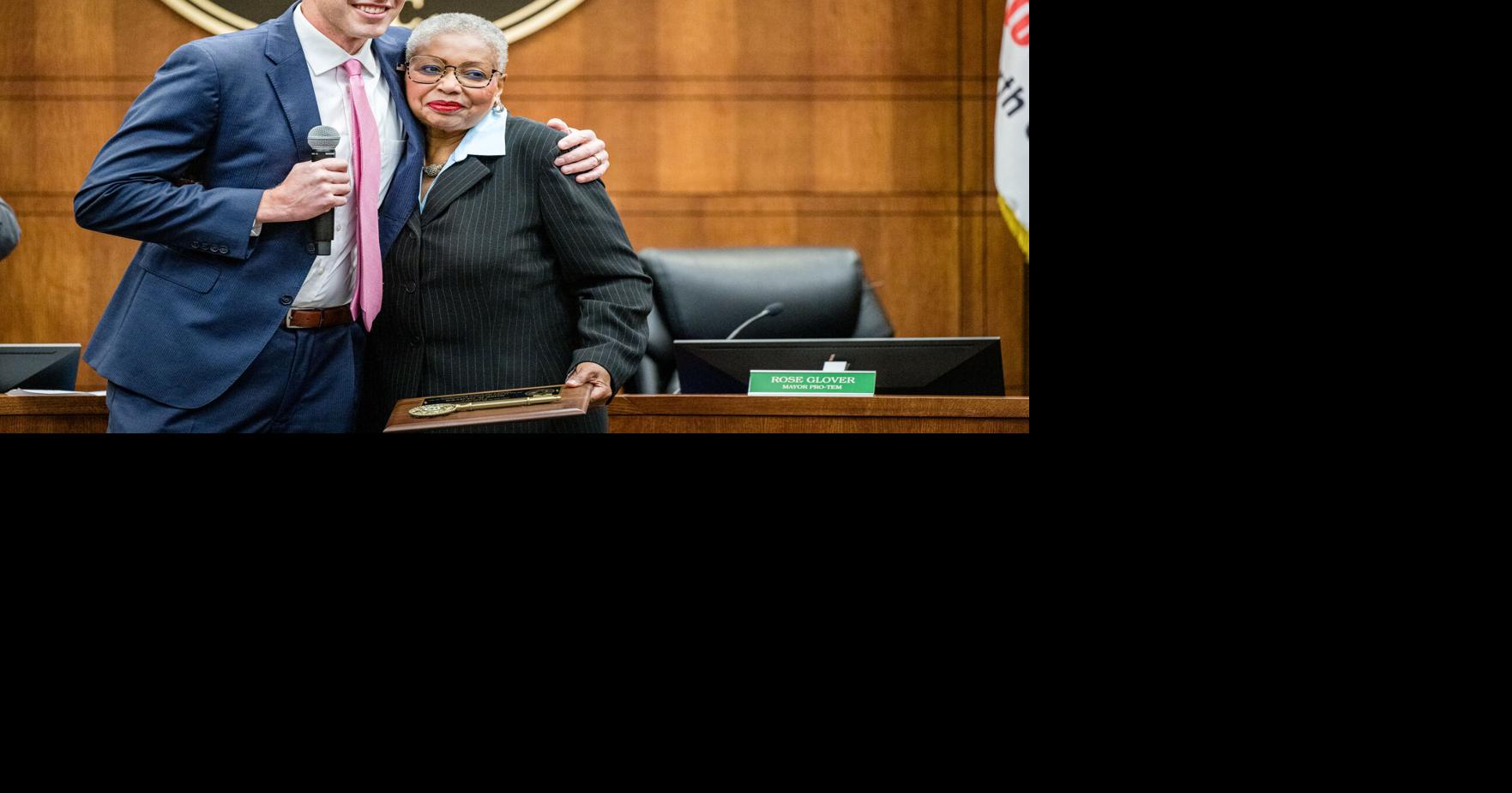 Glover given keys to the city, Bell and Smiley also honored | Local ...