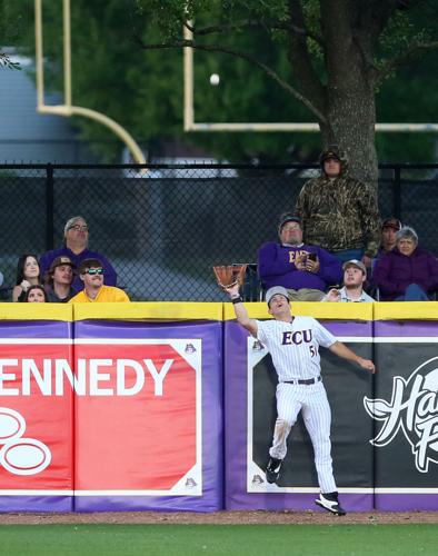 ECU vs. UNCW Baseball | Photo Galleries | reflector.com
