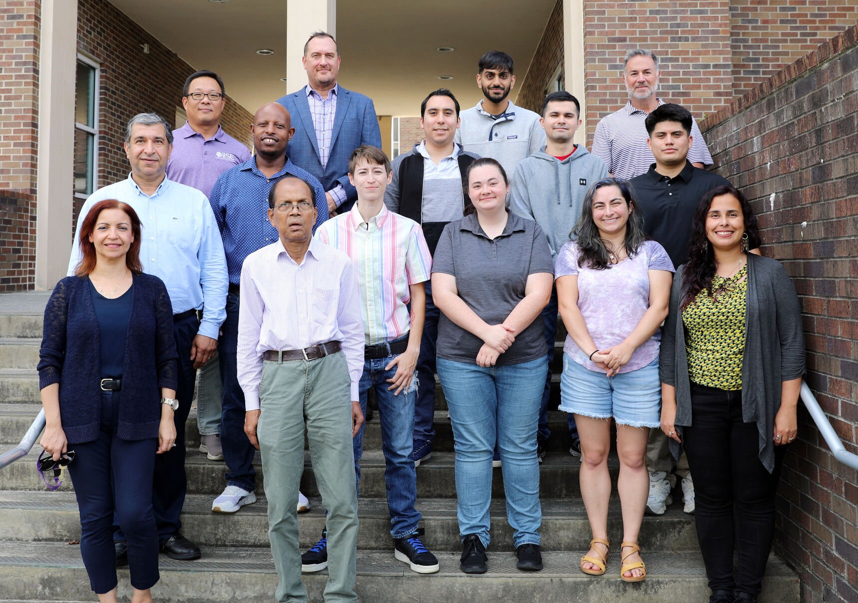 ECU Notes: CSE3 receives $650K grant to help companies with pollution ...