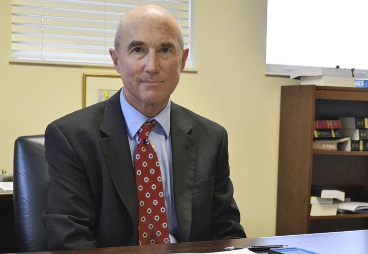 Longtime DA Everett to retire | Local News | reflector.com