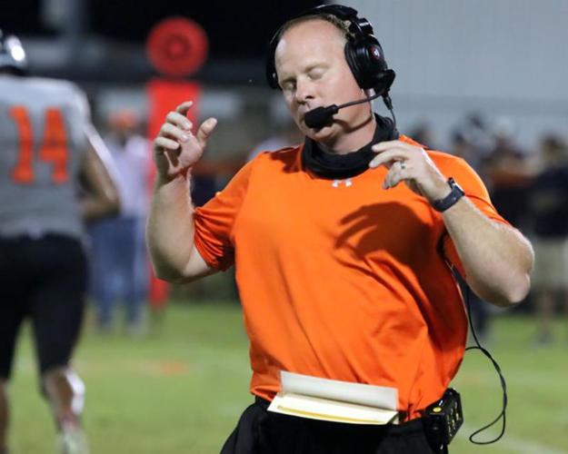 WRH’s offensive drive ’Dawg-tough in trenches | Sports | reflector.com