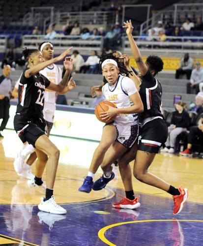 ECU women's basketball: Pirates thump Cincinnati, continue solid AAC ...
