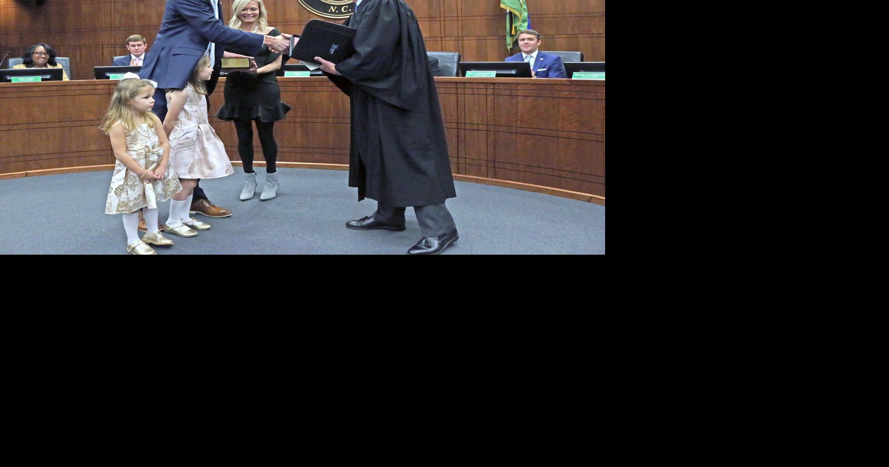 Connelly, City Council member sworn in | Local News | reflector.com