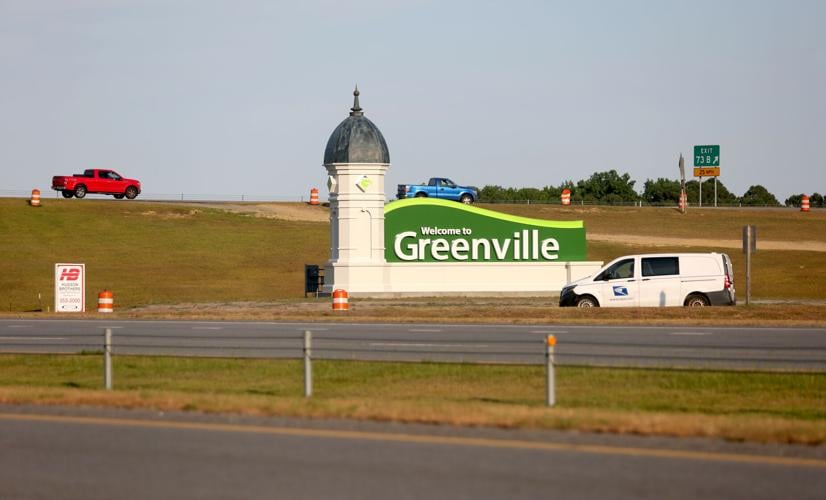 New ‘Welcome to Greenville’ sign greets travelers on I-587 | Local News ...