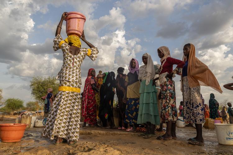 Photos of women risking death to give birth in Central African Republic ...