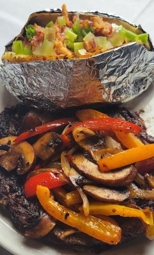 Hot Dish: 5th Street Hardware serves the meal that makes your week ...