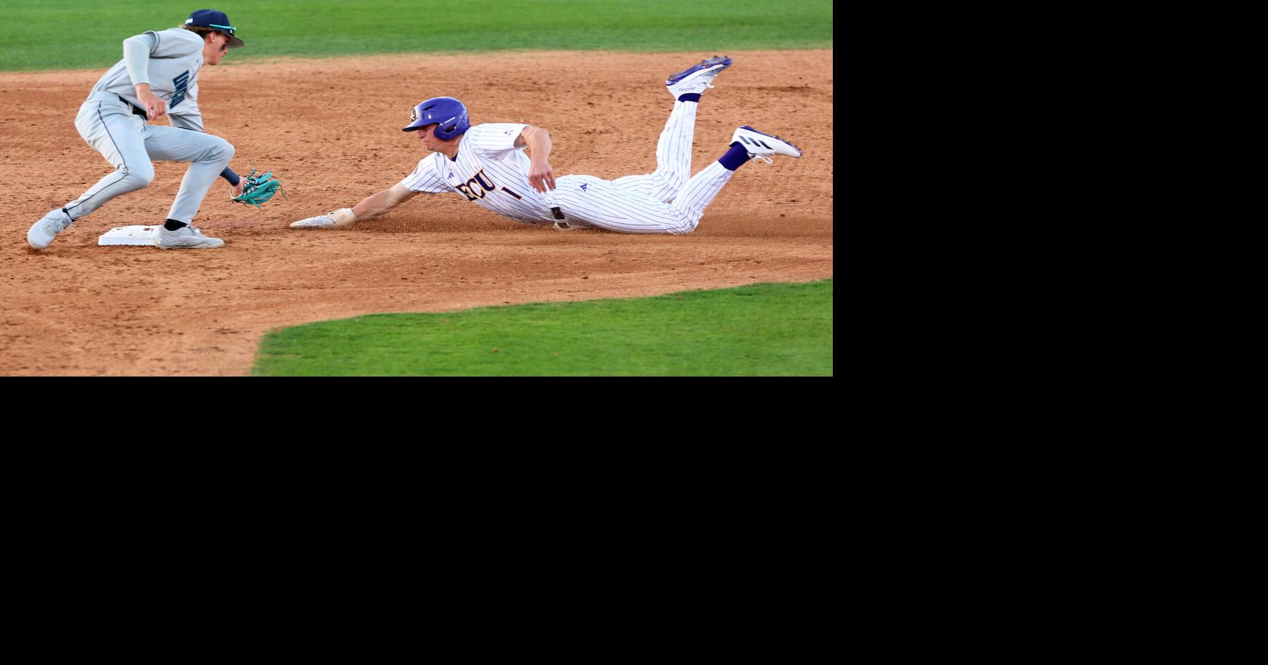 ECU vs. UNCW Baseball | Photo Galleries | reflector.com