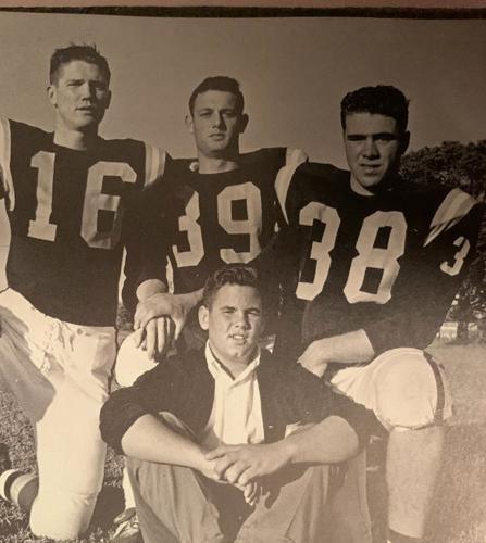 ‘Guitar Man’ Knowles rode football to JK Hall of Fame | Sports ...