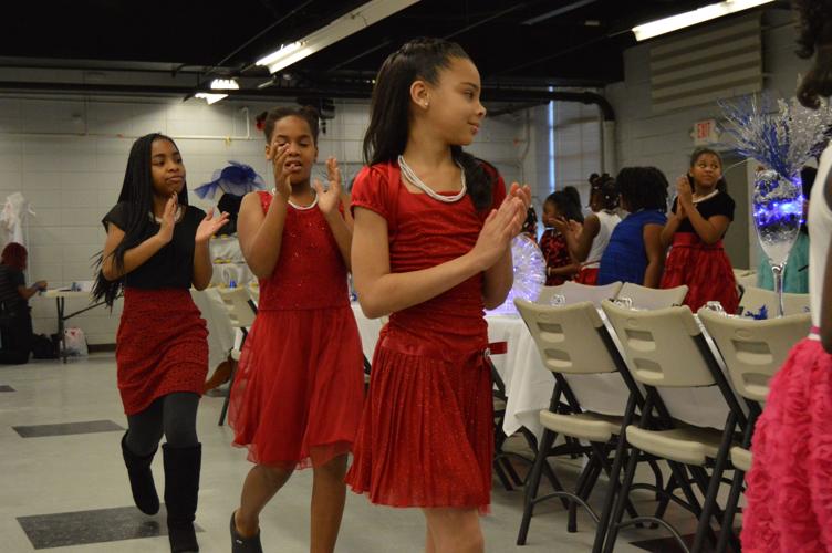 SCENE AROUND ECU baseball and softball, April 30 | Photo Galleries ...