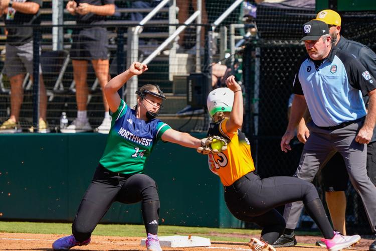 LLSWS Roundup: Mid-Atlantic claims wild finish in pitchers duel | Local ...