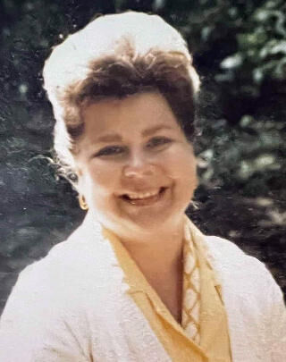 Mary Alice Copeland Molchan | Obituaries | reflector.com