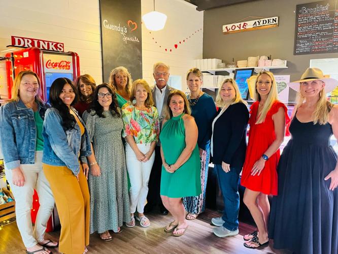 Greens are golden in Ayden: Rain fails to dampen 50th Collard Fest ...