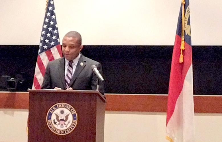 Israeli war protesters interrupt State of District event held by U.S ...