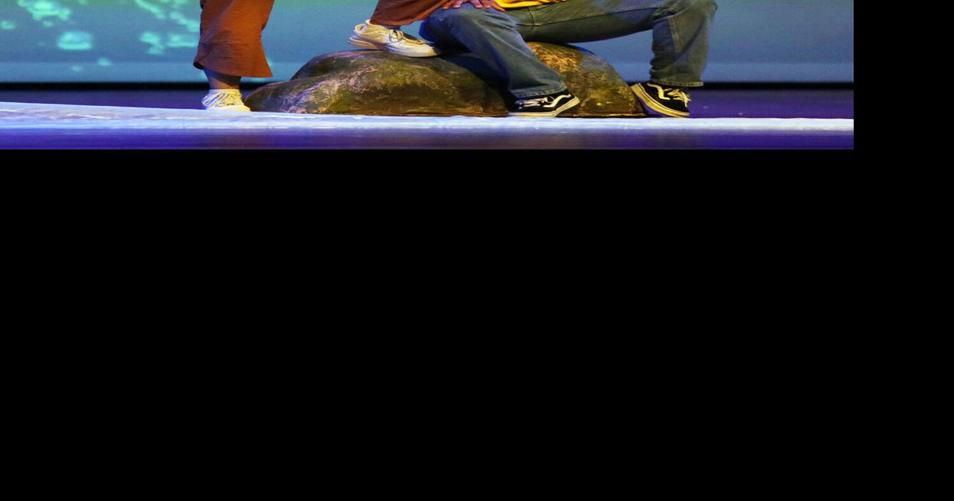 The Last Firefly | Photo Galleries | reflector.com