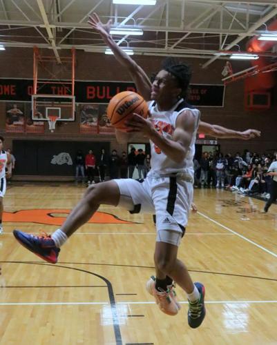 Bulldogs push aside Panthers to complete regular season sweep | Sports ...