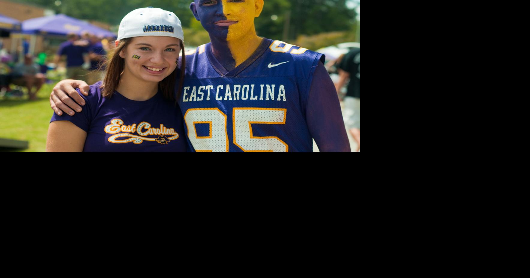 Your favorite football fan | | reflector.com