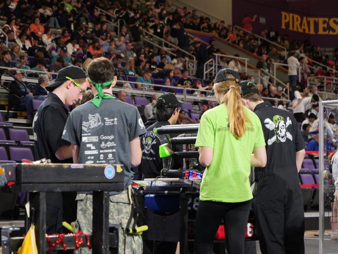‘Sport for the mind': Forty teams crowd Minges for state robotics ...
