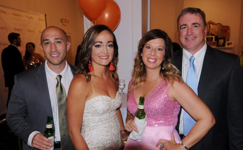 SCENE AROUND: LoveforHG Gala | Multimedia | reflector.com