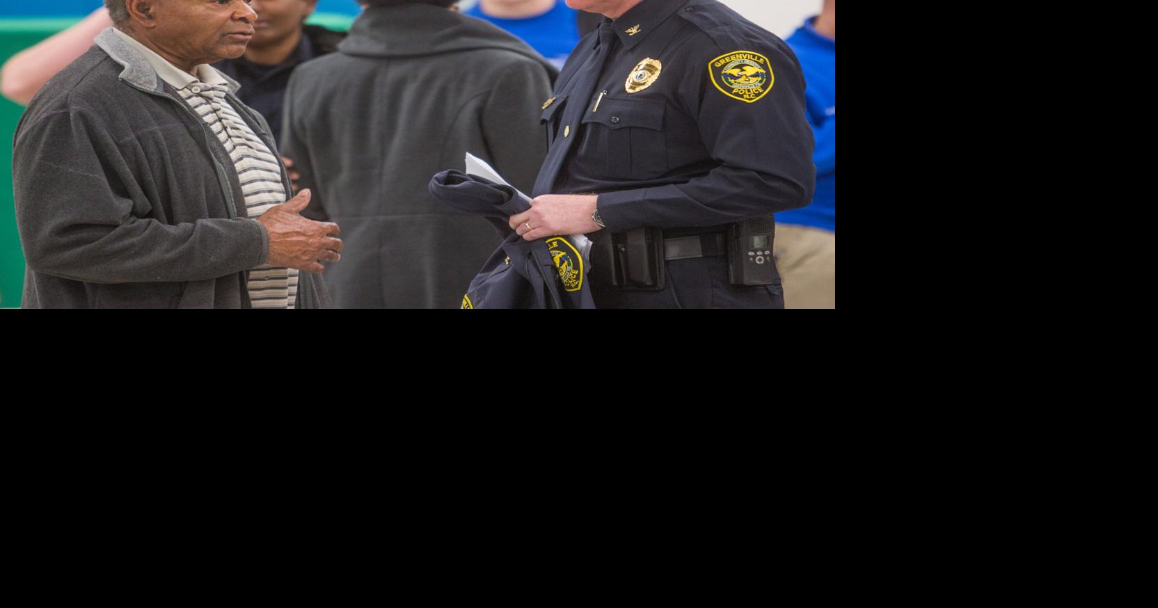 Community discusses police relations | Local News | reflector.com