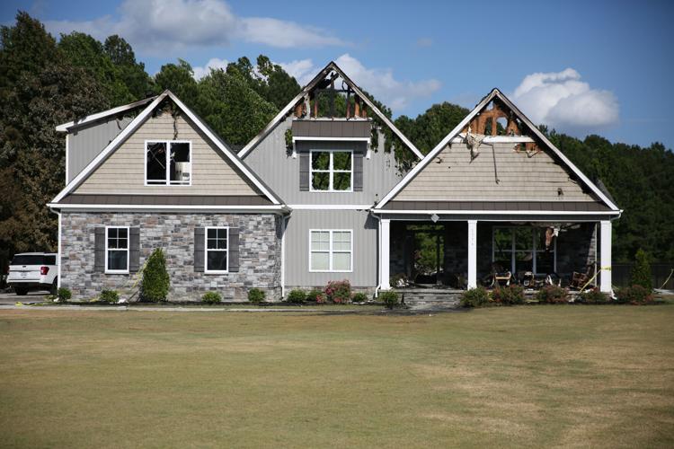 Crews from 10-plus agencies battle house fire in Saturday heat | Local ...