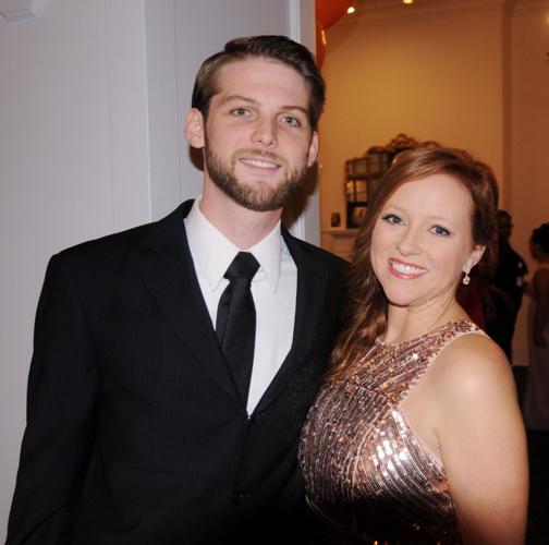 SCENE AROUND: LoveforHG Gala | Multimedia | reflector.com