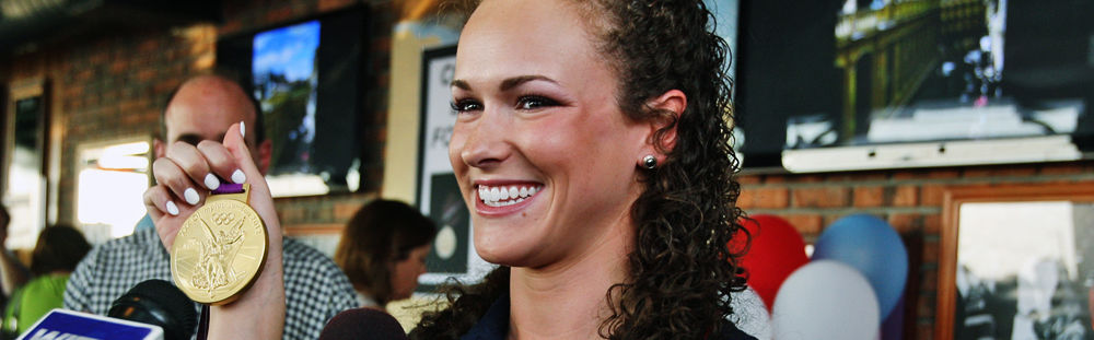 Gold medalist Perdue greets fans | Local Sports | reflector.com