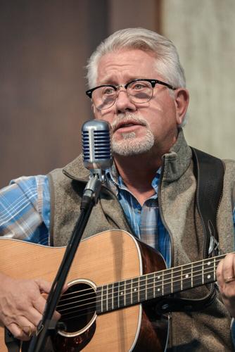 Donna Davis: Singer-songwriter Daryl Mosley struck a local chord ...