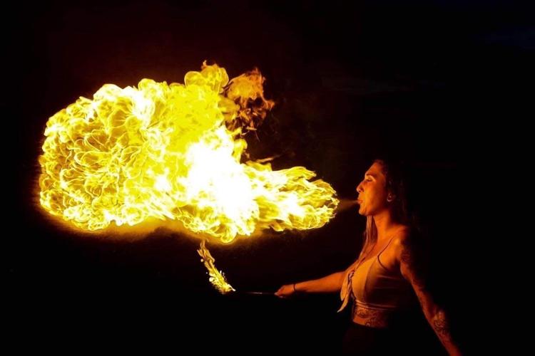 'Playing with fire': Eastern North Carolina native makes fair debut ...