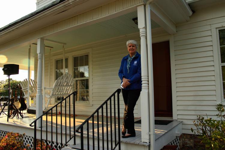 SCENE AROUND Front Porch Concert, April 28 | Photo Galleries ...