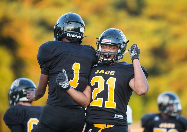 REFLECTOR PHOTOS: Farmville Central vs. North Lenoir Football ...