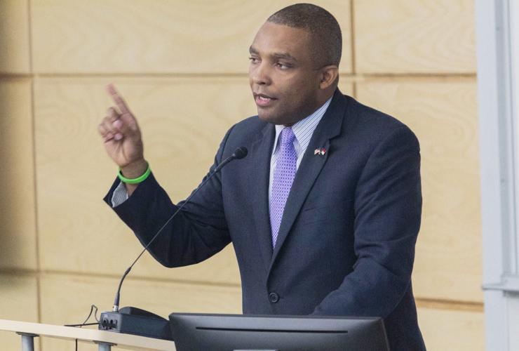 Davis, Smith talk budget, Medicaid at town hall | News | reflector.com