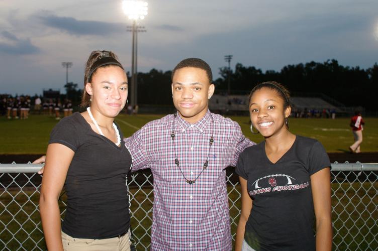SCENE AROUND South Central-West Craven football | Photo Galleries ...