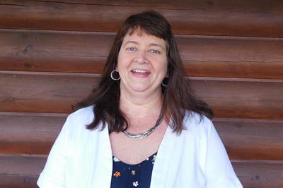 Not letting go: Grad earns degree despite personal challenges | Local ...