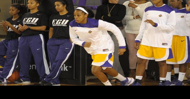 SCENE AROUND the ECU-Converse game, Nov. 18 | Photo Galleries ...