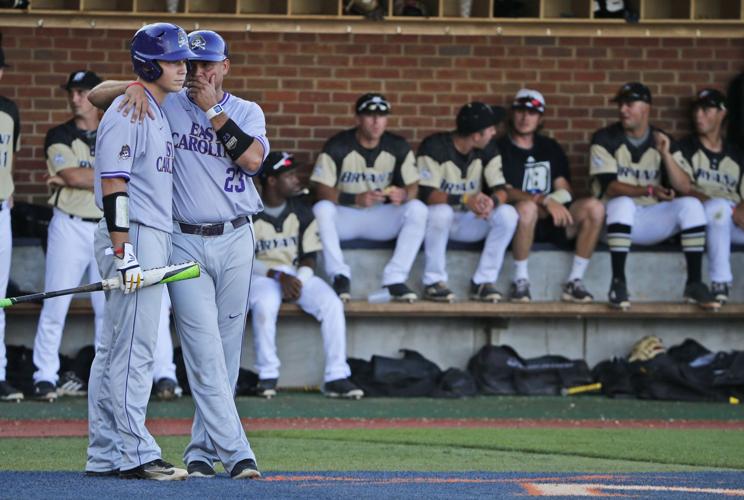 Pirates visit Wilson for Hot Stove | College | reflector.com