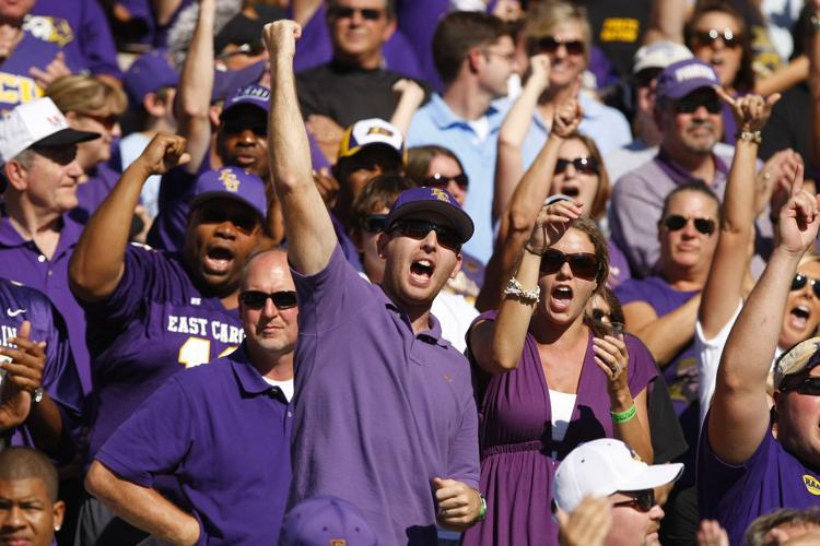 ECU-UNC: Photos from the game in Chapel Hill | | reflector.com